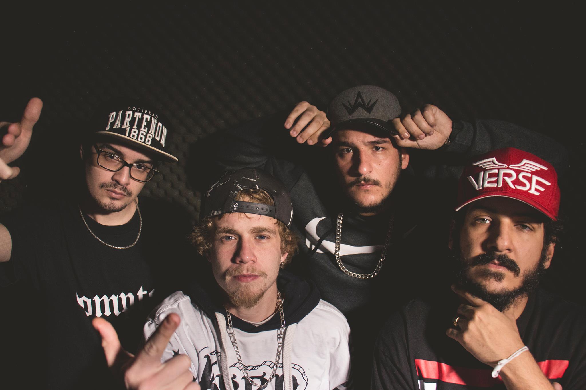 Grupo Milianos põe na rua o single "Malibu"