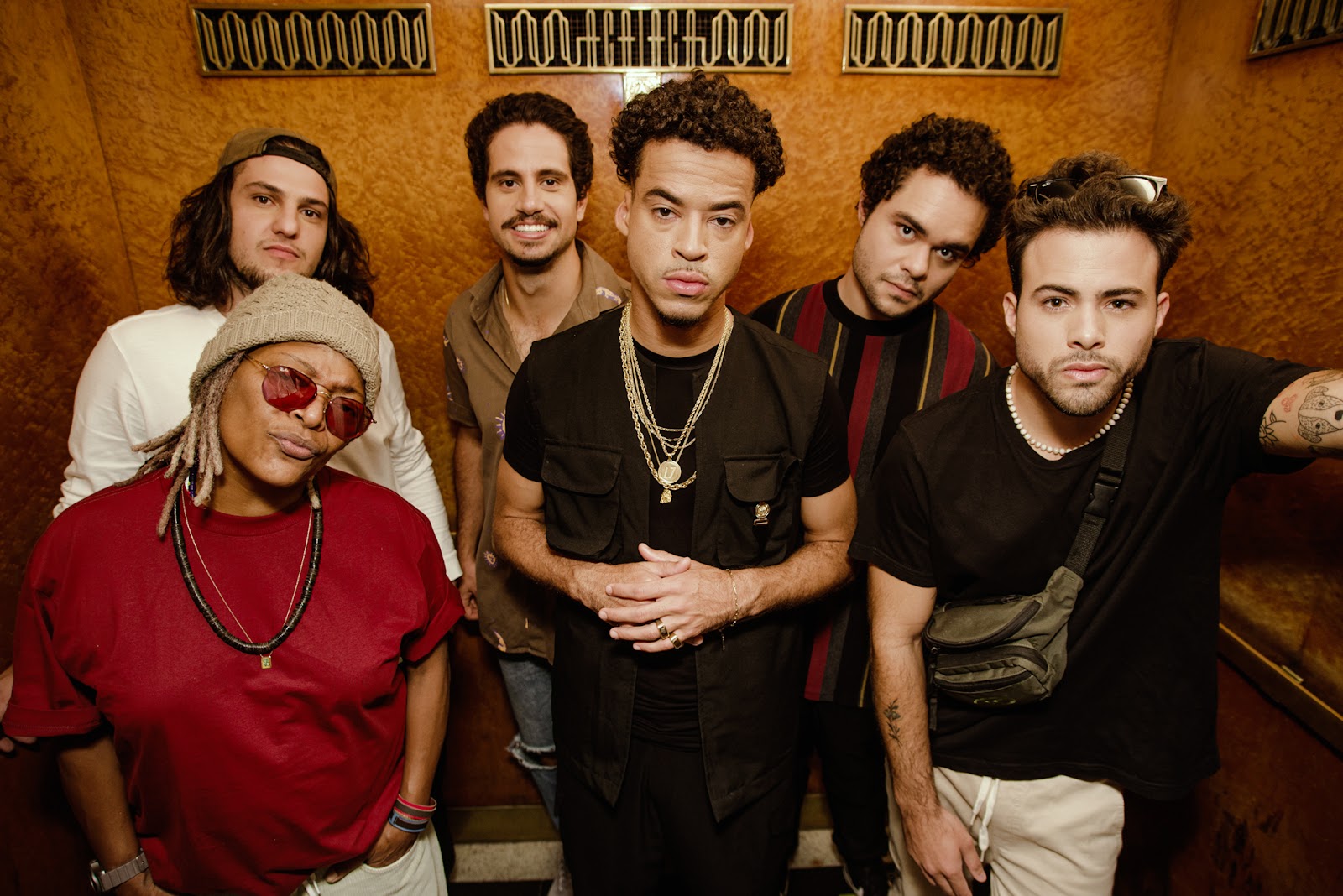 Lagum se une a Mart’nália e L7nnon em seu novo single, "Eita Menina"