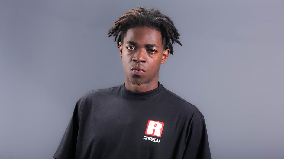 Rap Box traz Malcolm VL para retorno de "Episódios" com a inédita "GR BOY"