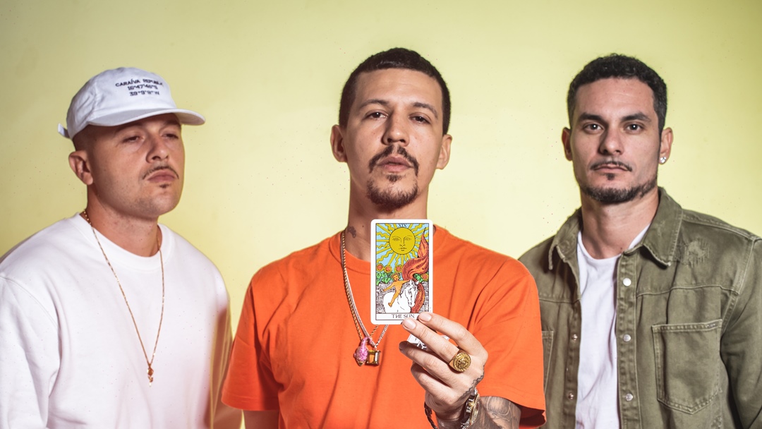 Depois de 2 anos, 3030 lança novo álbum "Arcano 19"