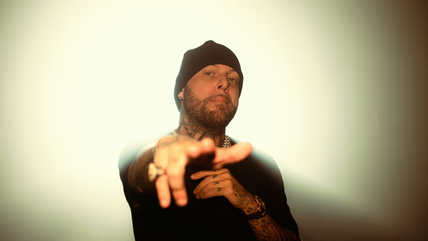 Cabal aposta no drill em “Desce”, faixa inédita que inicia a ...