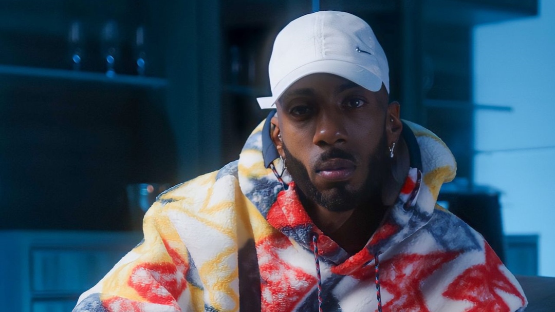 Eddy Júnior lança o EP “Meus Contos” falando sobre racismo e superação