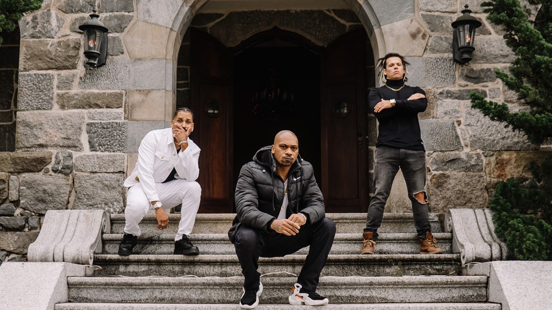 MV Bill, Lord e Froid lançam clipe metafórico do single "Olhos Apagados"