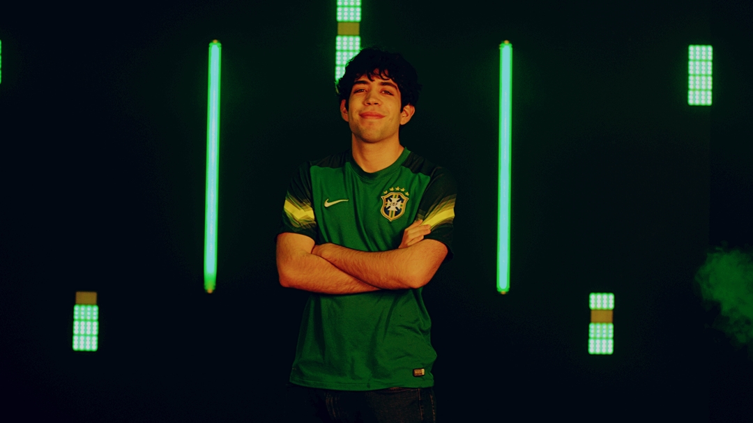 Lucca DL vence concurso global e lança rap em parceria com Connor Price ...