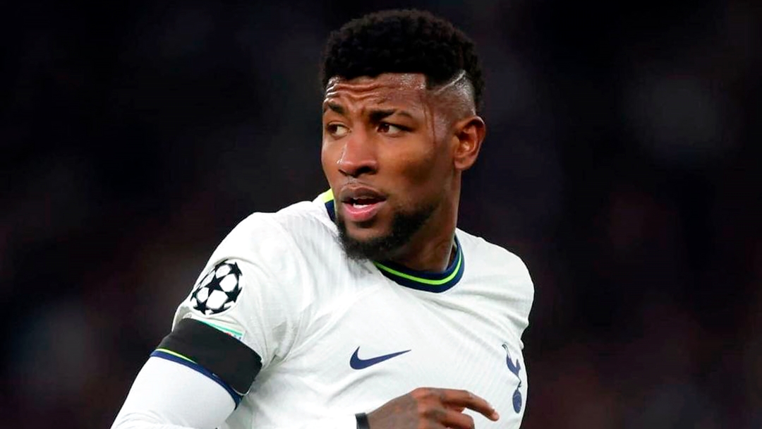 Emerson Royal, estrela do Tottenham e da seleção brasileira, lança ...