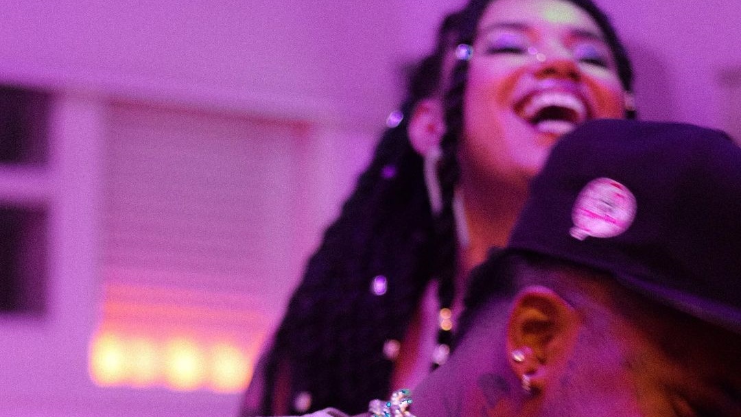 MC Taya libera nas principais plataformas "Amor Bandido", hit com Chris ...