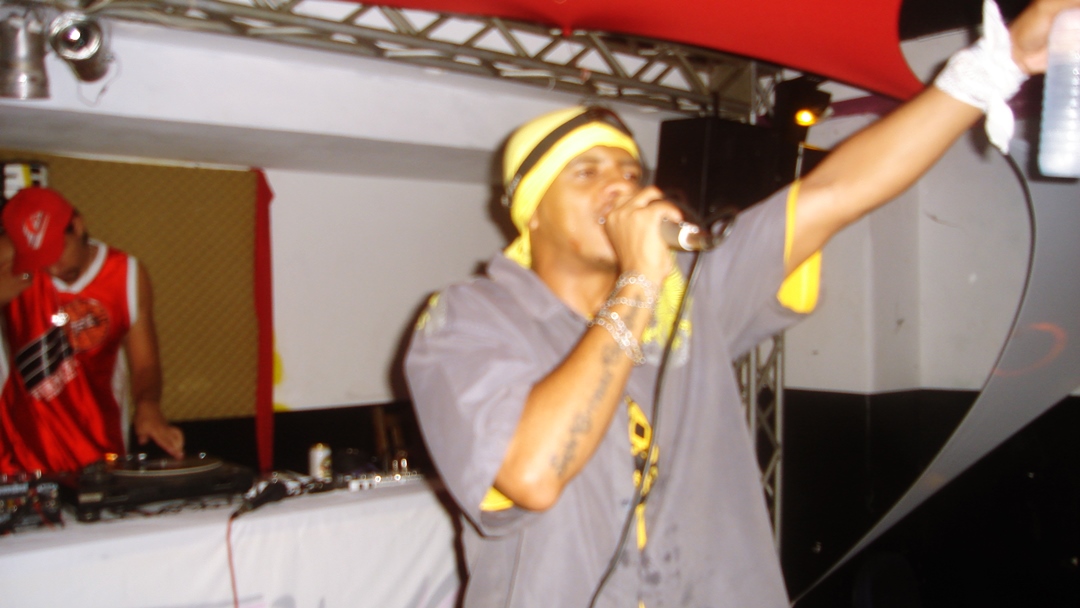 Versos ao Verbo: Saiba mais sobre a trajetória do Suborno Rapper