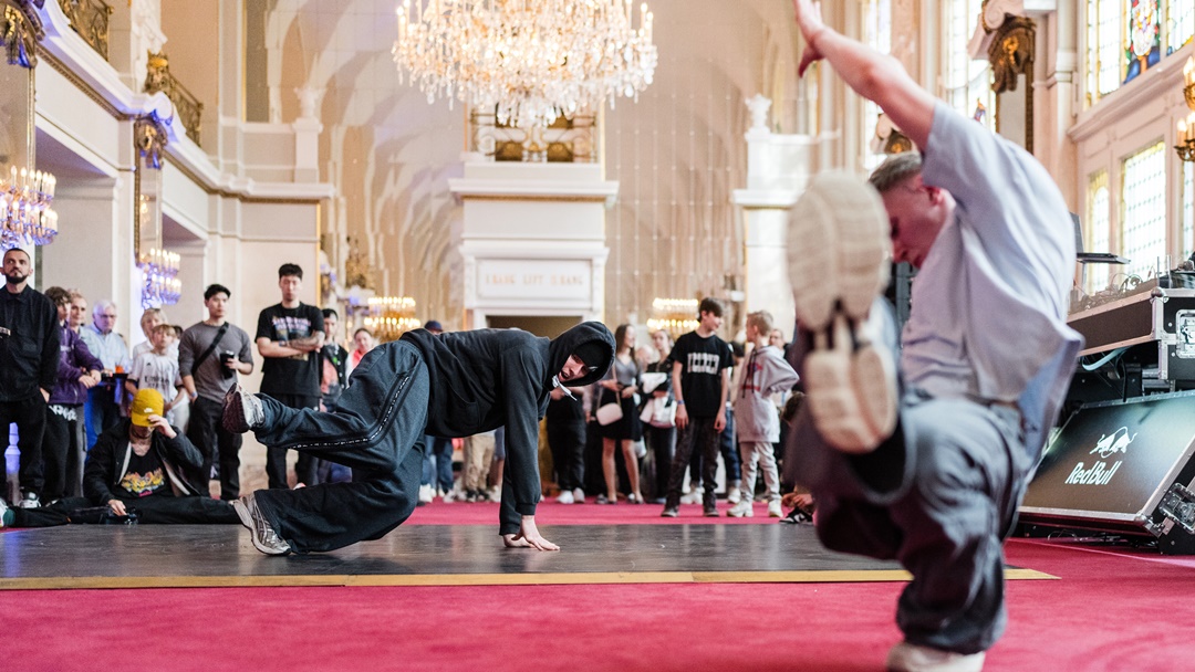 Evento mundial de Breaking 2x2 retorna após duas décadas e ganha ...