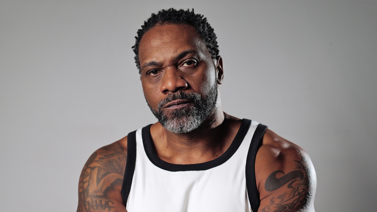 MV Bill lança novo single com participação especial da banda Jota Quest